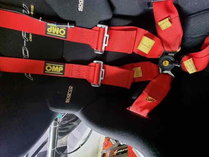 Harnais 6 points OMP - pièces et voitures de course à vendre, de rallye ...