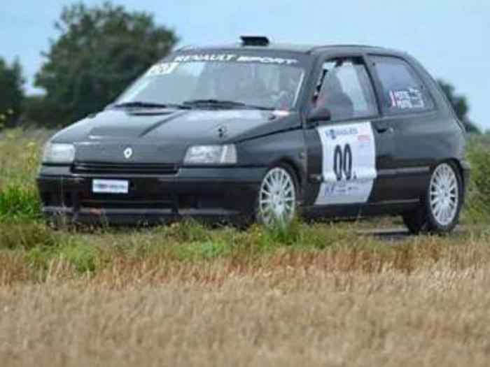 Clio mini Gr A7. - pièces et voitures de course à vendre, de rallye et de circuit.