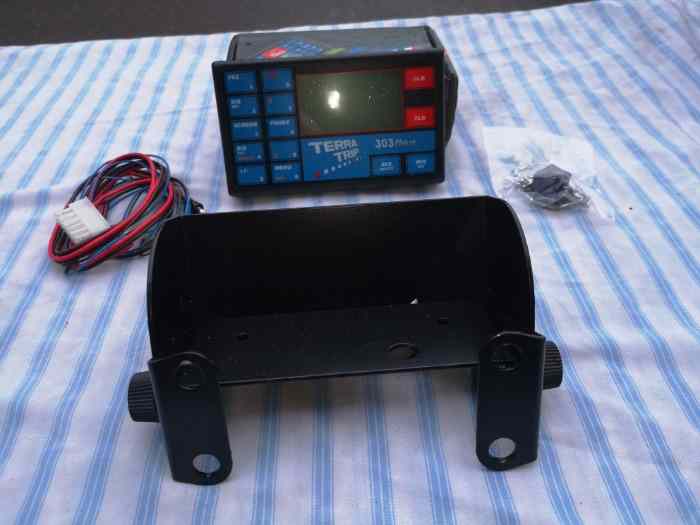 TRIPMASTER TERRATRIP 303 PLUS V4 - pièces et voitures de course à ...