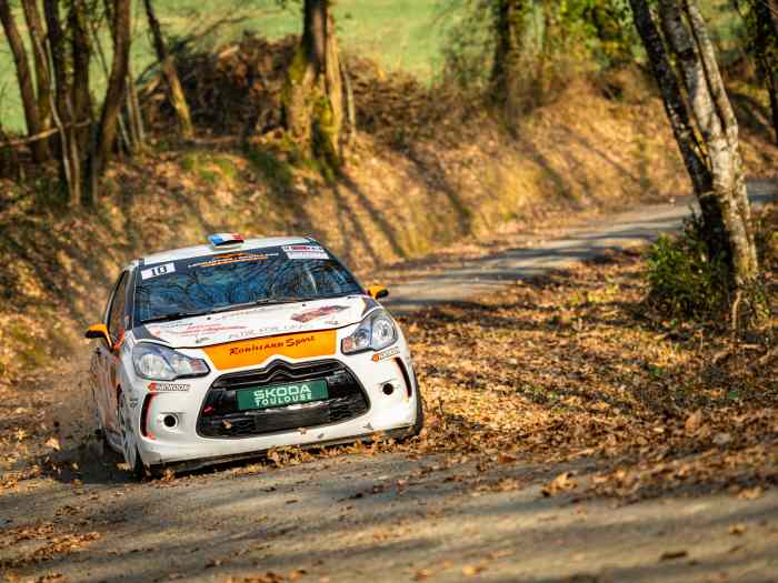 DS3 R3 MAX a la location - pièces et voitures de course à vendre, de ...