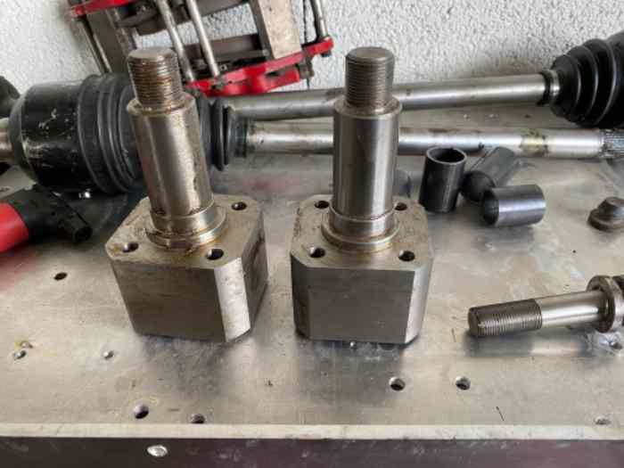 Fusée pour train arrière 106 voie large - pièces et voitures de course ...