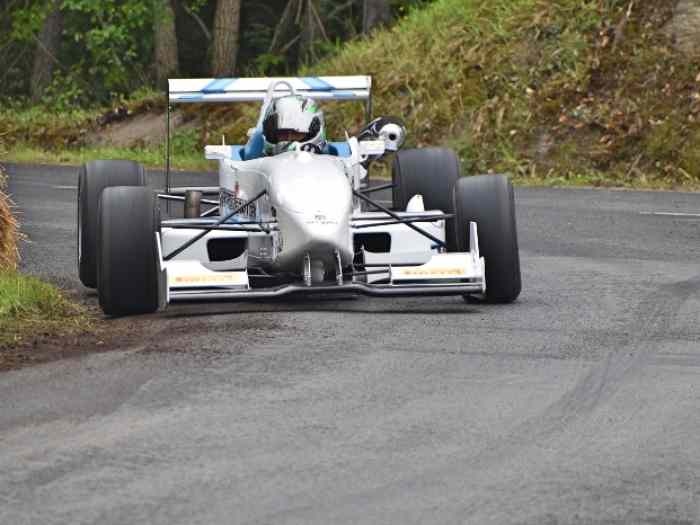 Superbe F399 evo 301 sans matériel - pièces et voitures de course à ...