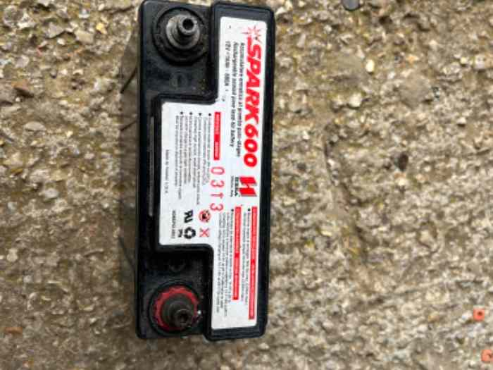 Batterie Spark - pièces et voitures de course à vendre, de rallye et de ...