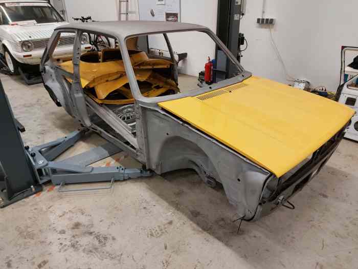 VW Golf 1 - 3 door shell - pièces et voitures de course à vendre, de ...