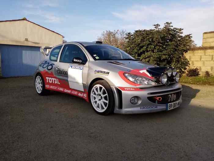 Peugeot 206 Maxi - pièces et voitures de course à vendre, de rallye et de circuit.