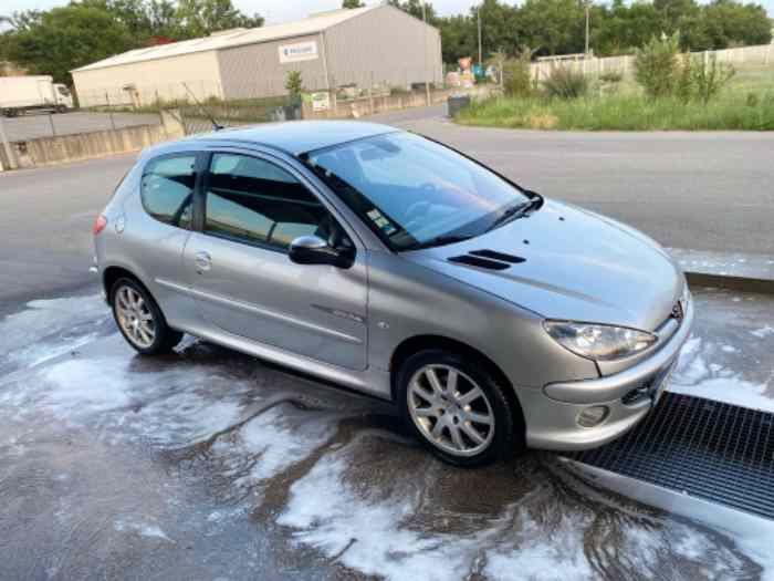 206 1.6 16v - pièces et voitures de course à vendre, de rallye et de circuit.