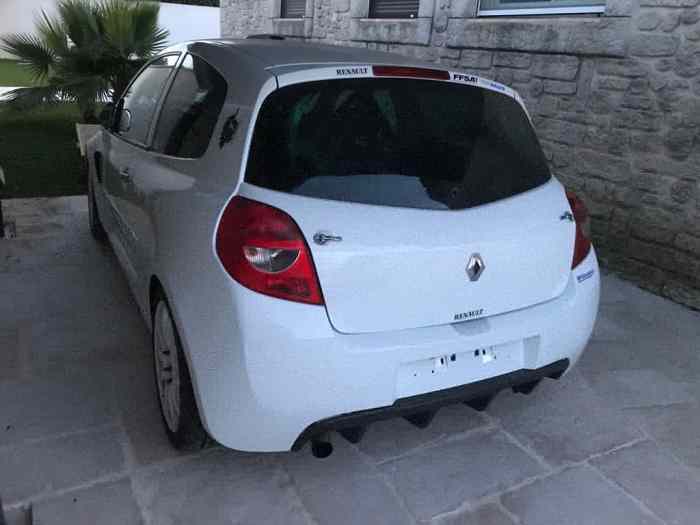 CLIO 3 F 2014 - pièces et voitures de course à vendre, de rallye et de ...