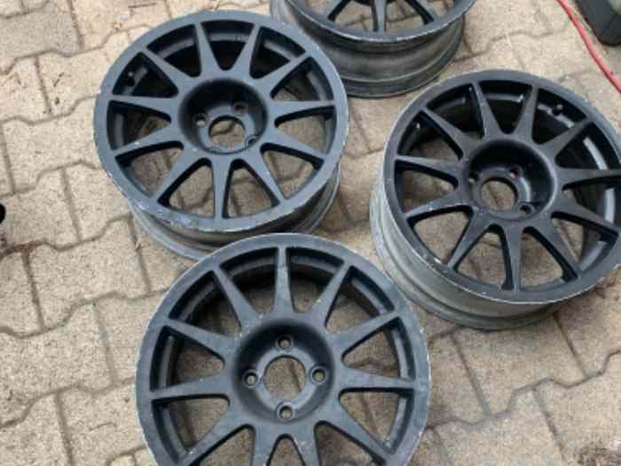 Lot 4 jantes Citroën c2 r2 max - pièces et voitures de course à vendre ...