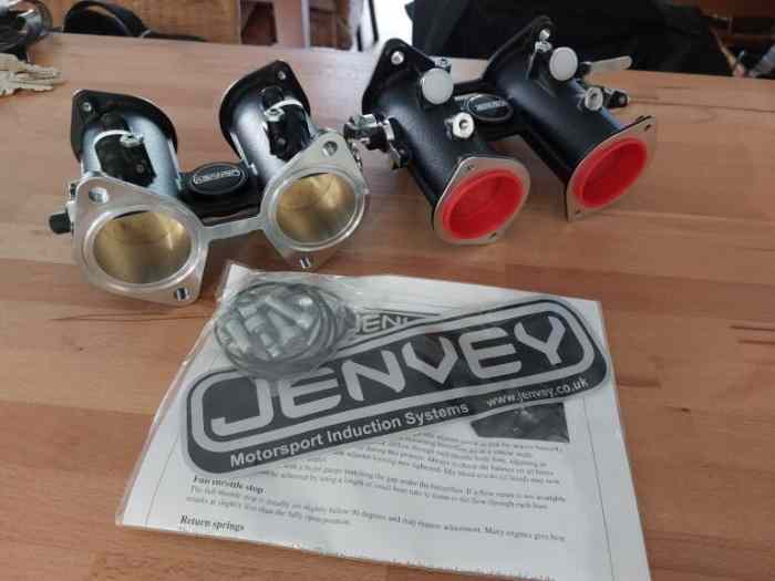 Admission 4 Papillon Jenvey 45mm - pièces et voitures de course à ...