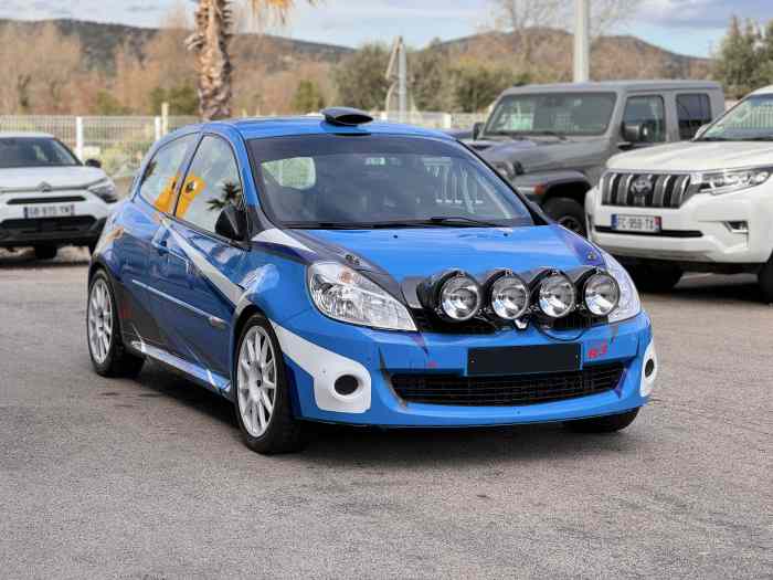 Renault Clio R3 Max - pièces et voitures de course à vendre, de rallye ...