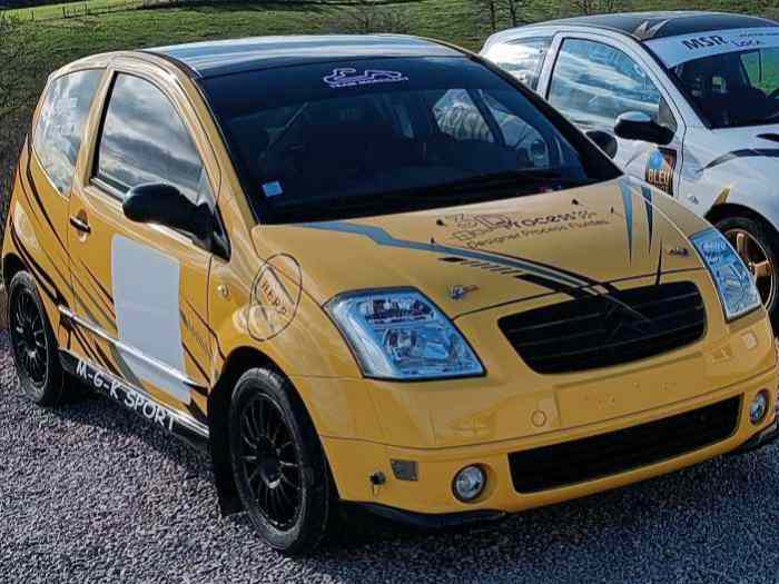 C2 n2s - pièces et voitures de course à vendre, de rallye et de circuit.