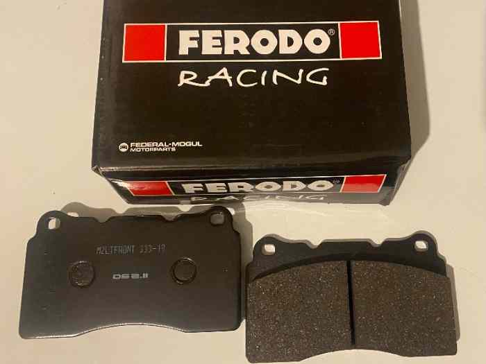 Jeu de Plaquettes FCP1334 - pièces et voitures de course à vendre, de ...