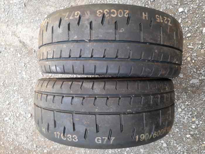 2 Pneus HANKOOK T33 190/600/16 - pièces et voitures de course à vendre, de rallye et de circuit.