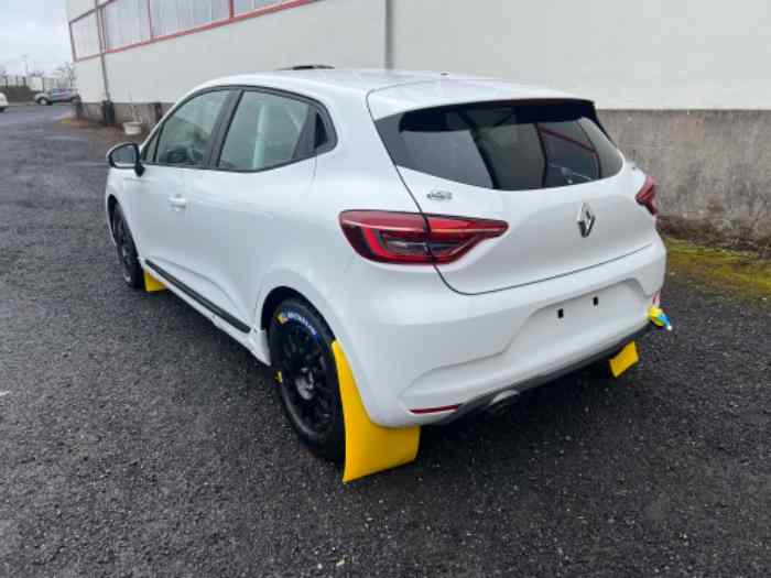 Kit Terre complet Clio RC5 3 rallyes - pièces et voitures de course à ...