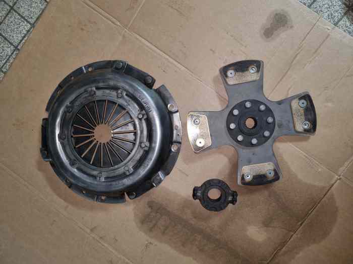 Kit embrayage complet boite BE - pièces et voitures de course à vendre, de rallye et de circuit.