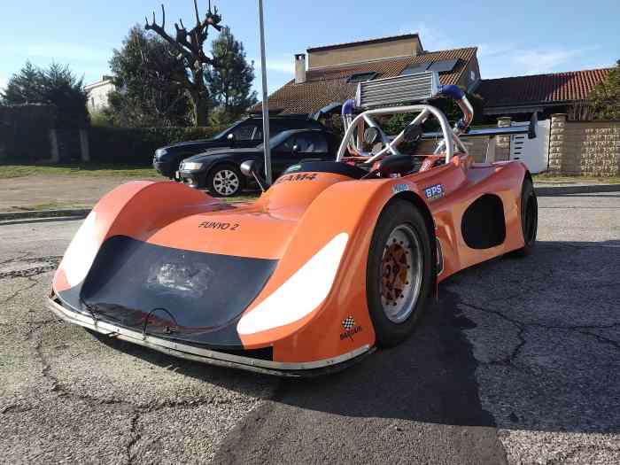 Funyo 2 - pièces et voitures de course à vendre, de rallye et de circuit.