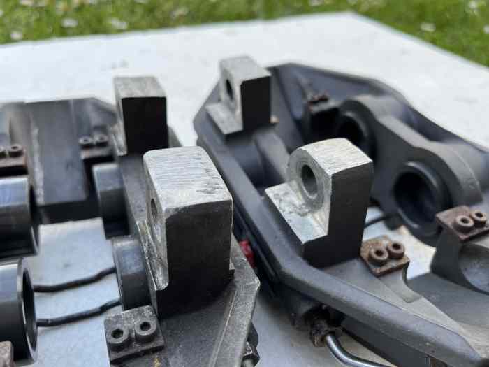 2 étriers AP RACING 4 PISTONS CP3228 - pièces et voitures de course à ...