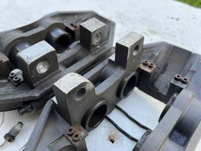 2 étriers AP RACING 4 PISTONS CP3228 - pièces et voitures de course à ...