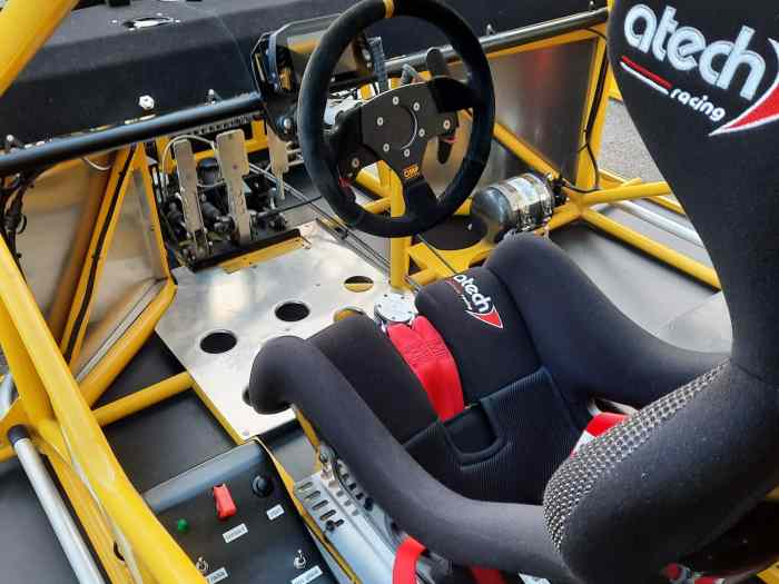 Tracking rc01 - pièces et voitures de course à vendre, de rallye et de ...