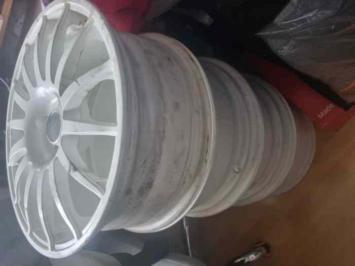 Jantes 17 - pièces et voitures de course à vendre, de rallye et de circuit.