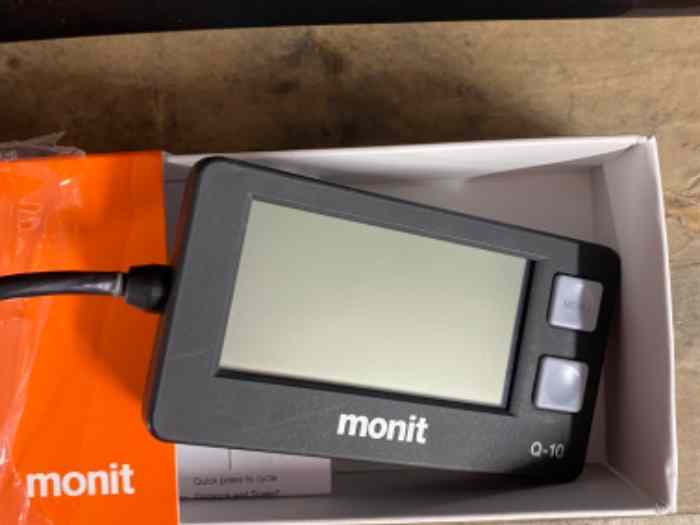 Monit - pièces et voitures de course à vendre, de rallye et de circuit.