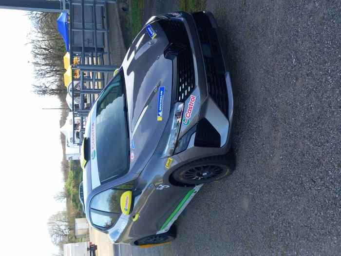 Clio RC5 terre clio trophy - pièces et voitures de course à vendre, de rallye et de circuit.