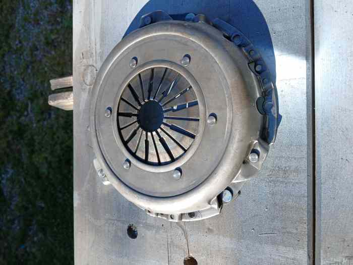 Mécanisme embrayage - pièces et voitures de course à vendre, de rallye et de circuit.