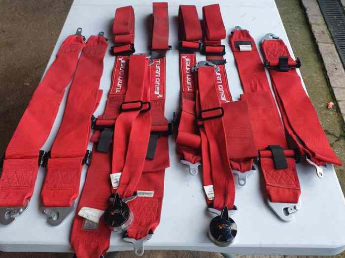 Harnais 6 point Turn one - pièces et voitures de course à vendre, de ...