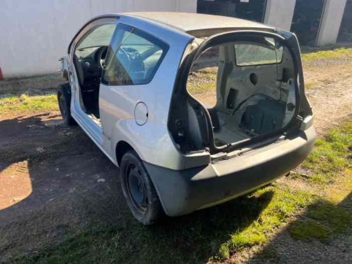 Caisse de C2 - pièces et voitures de course à vendre, de rallye et de ...