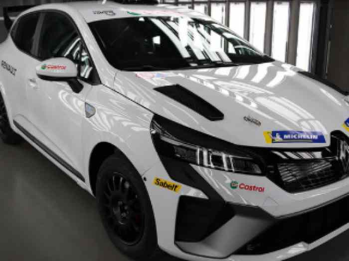 Location Clio RC5 de 2025 - pièces et voitures de course à vendre, de ...
