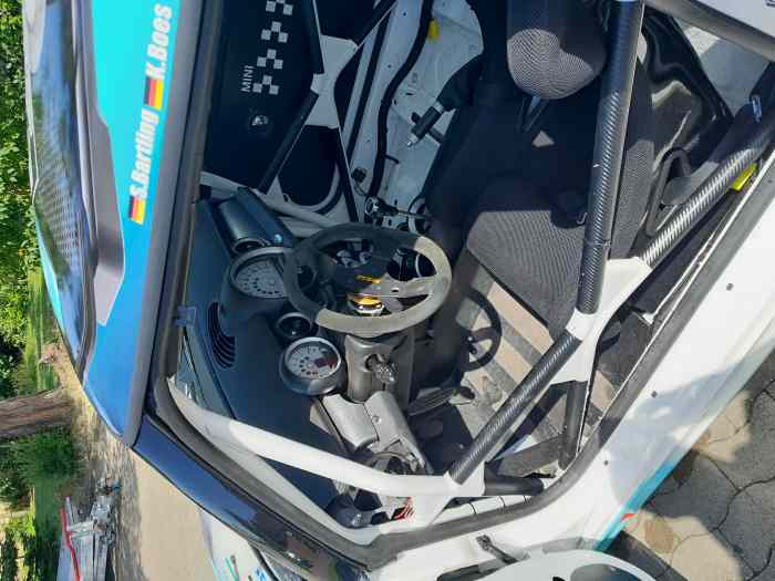 MINI R56 race car - FT3 tank and a lot of new parts - pièces et ...